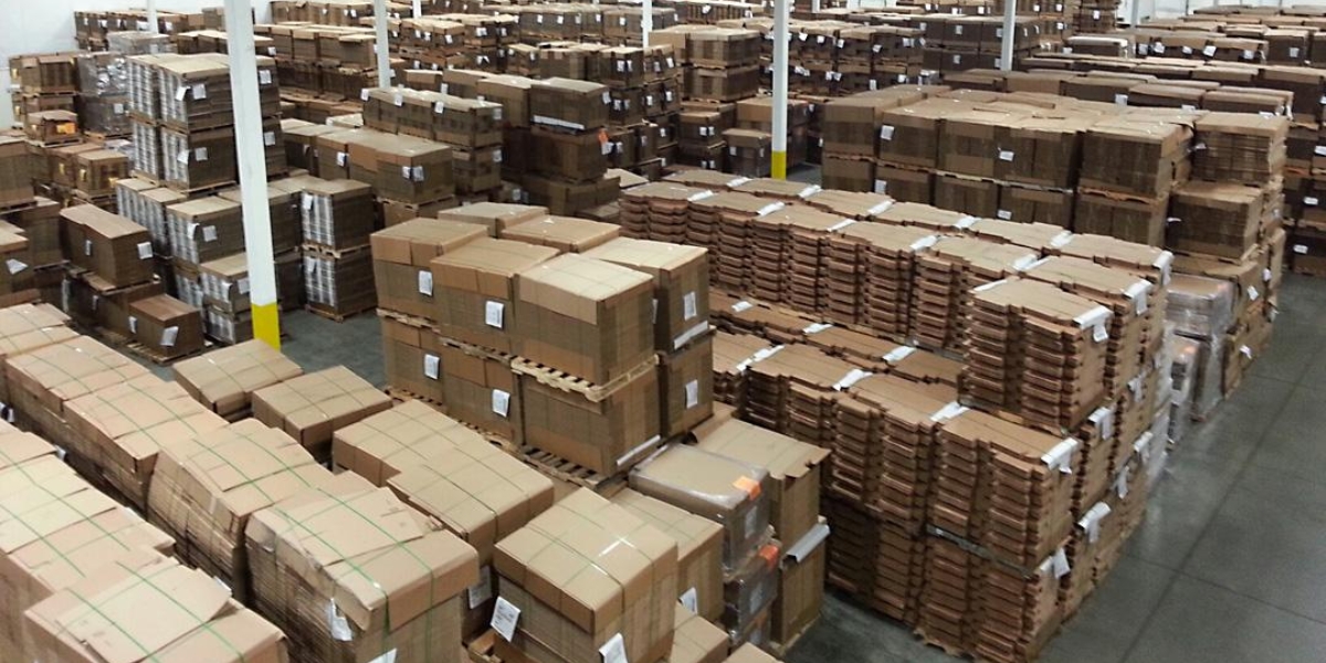4 Bahan Kardus yang Awet dan Kuat, Pilih Dulu Sebelum Buat Yuk
